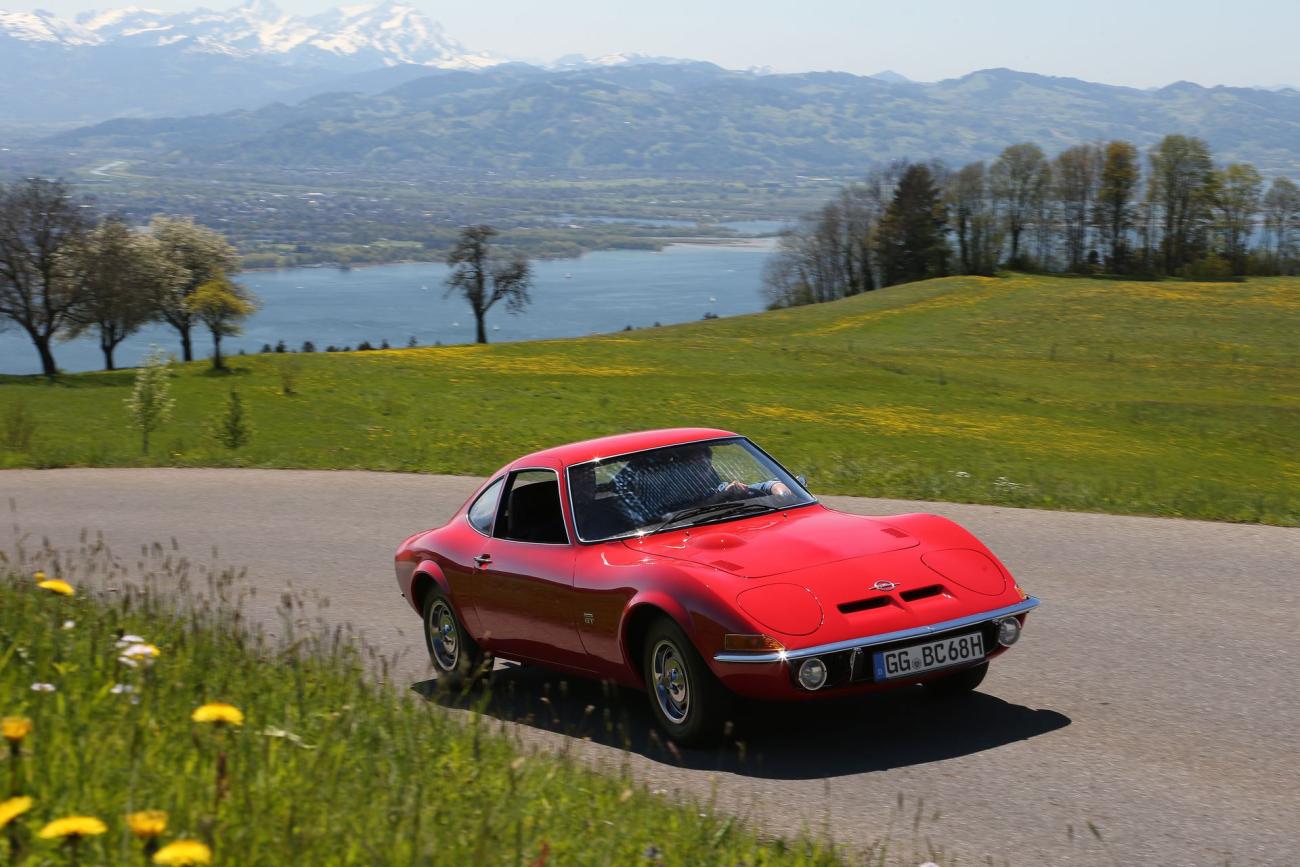 Diaporama et photos - Opel GT : la mini-Corvette fête ses 50 ans | L'Argus
