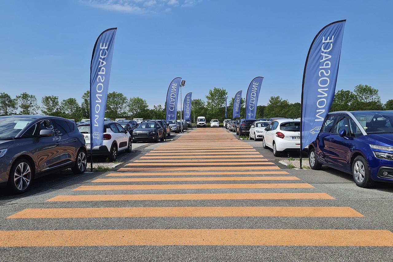 Diaporama et photos - CarNext (LeasePlan) dévoile son centre occasion ...