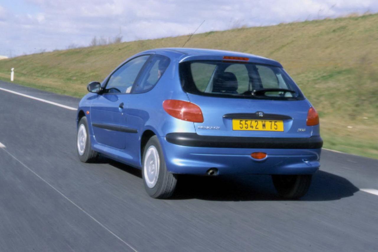 Photo 7 - Il y a 20 ans, Peugeot dévoilait la 206