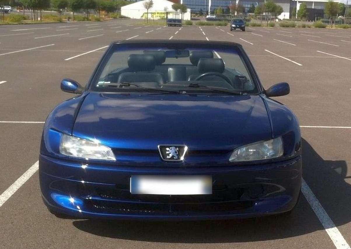 Diaporama et photos - Une Peugeot 306 Cabriolet Dimma à vendre sur ...