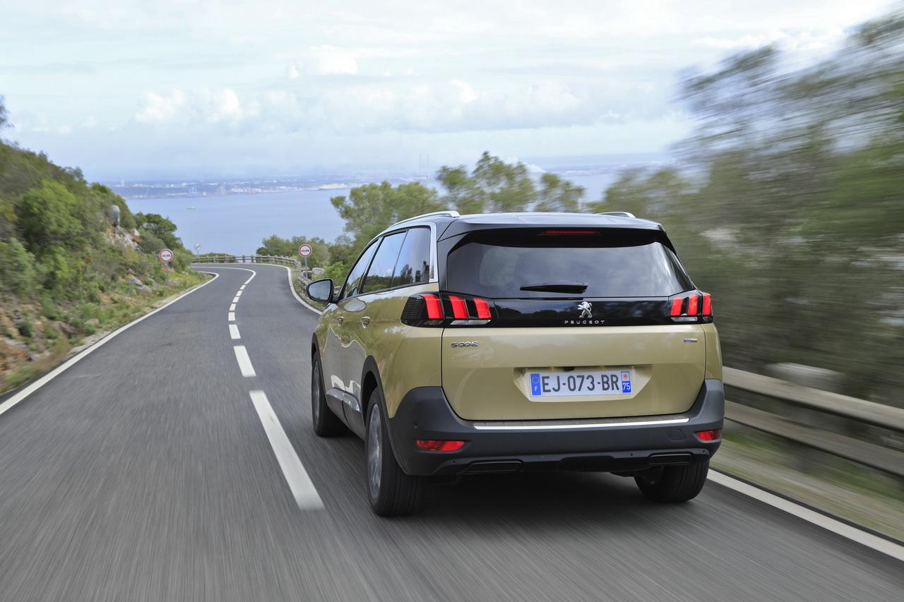 Diaporama et photos - Peugeot 5008 Crossway 2017 : prix et équipements de la série spéciale | L ...