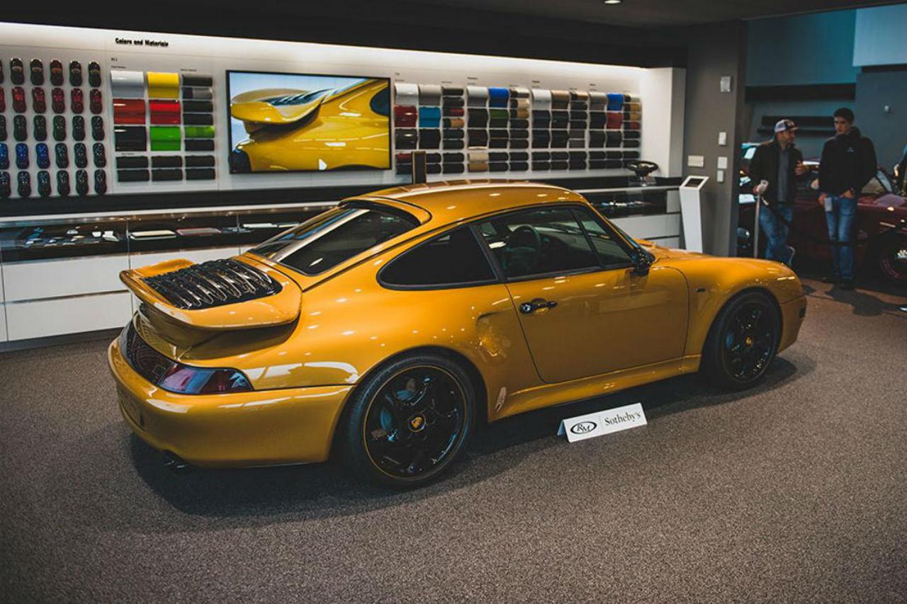 Photo 17 - Porsche 911 Project Gold : une 993 Turbo S neuve mais non ...