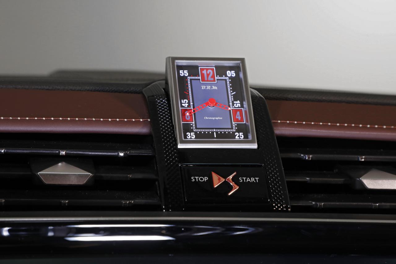 Photo 6 - DS 7 Crossback montre brm - Tarifs DS 7 Crossback : le match ...