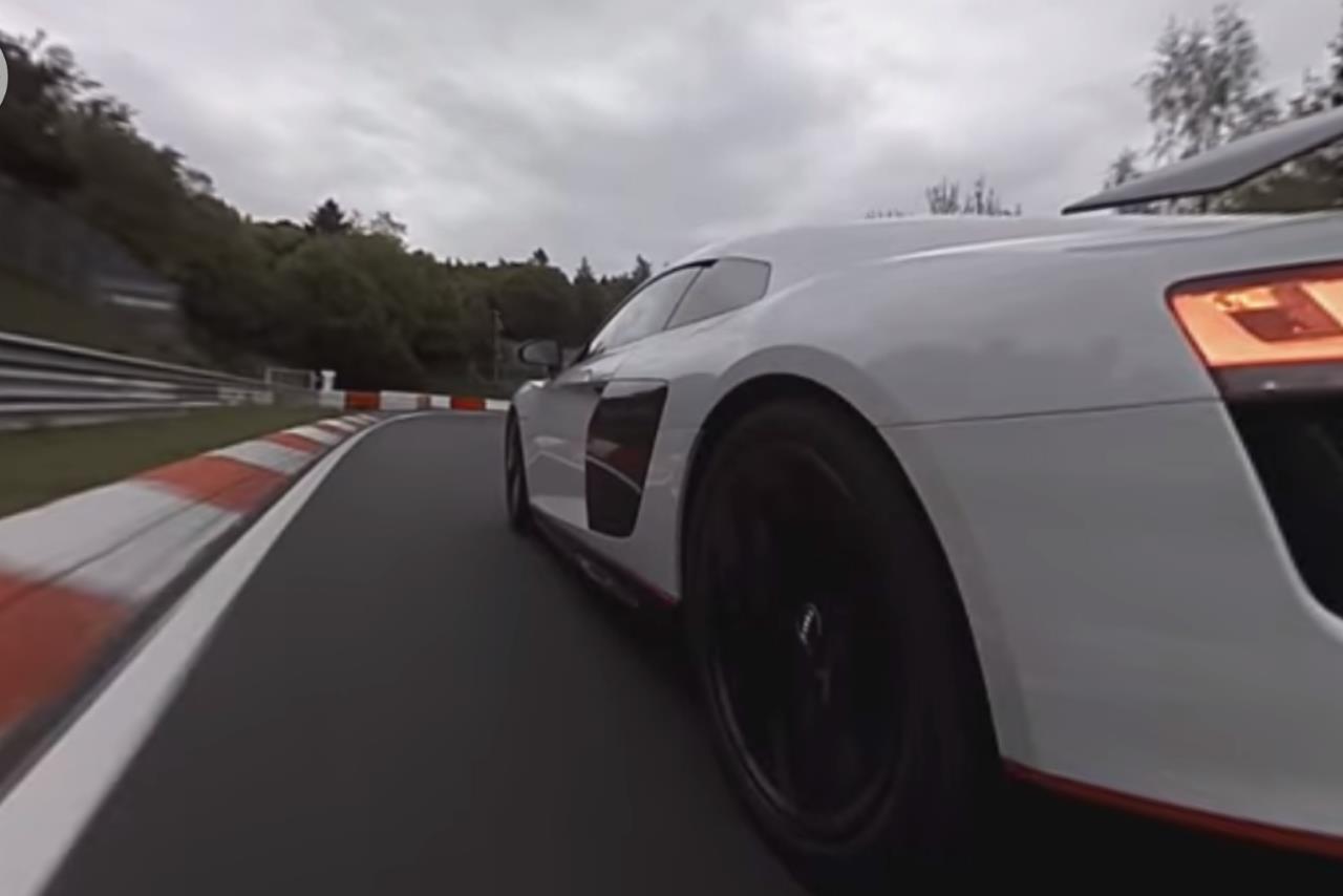 Vidéo à 360 degrés : un tour de Nürburgring en Audi R8