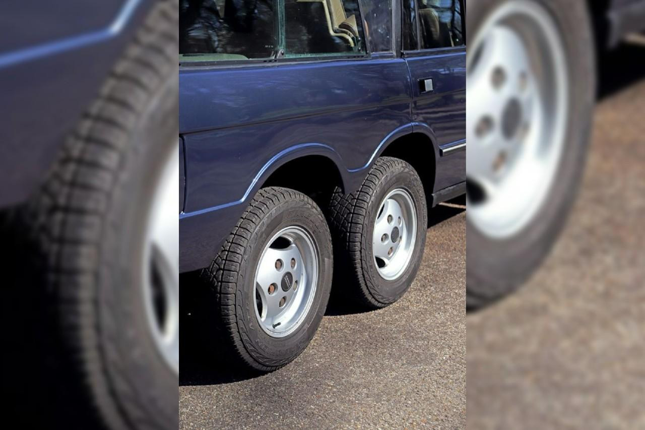 Photo 3 - Range Rover Carmichael 6x4 enchères - Insolite. Offrez-vous ...