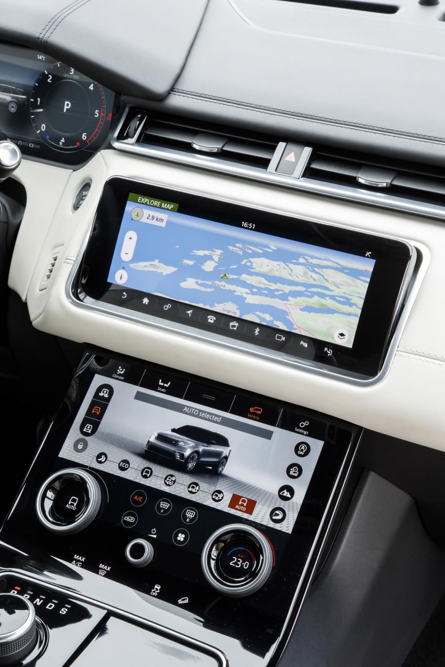 Photo 23 - Land Rover Velar console centrale carto GPS - Essai Range ...