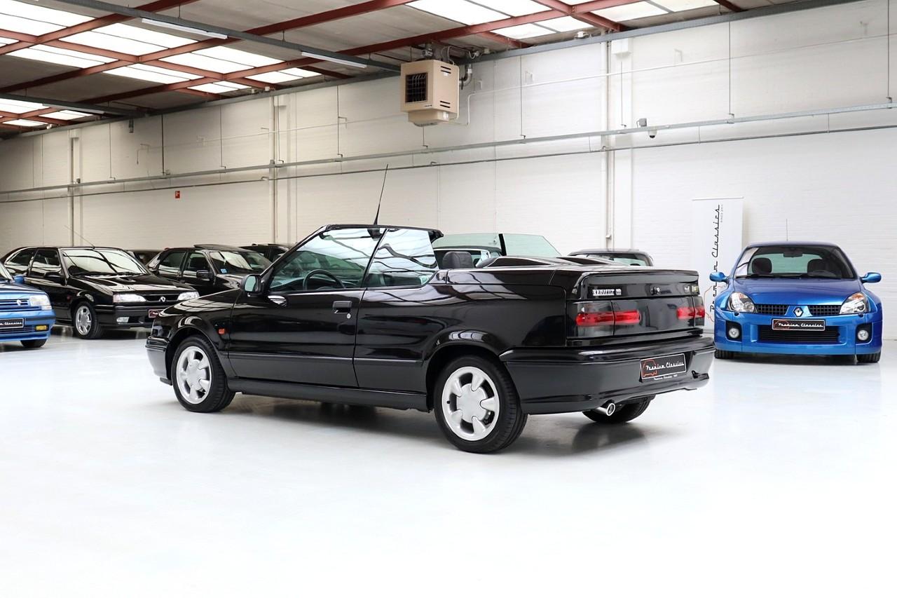 Photo 2 - Renault 19 16S Cabriolet occasion - Renault 19 16S à vendre : les prix revus à la ...