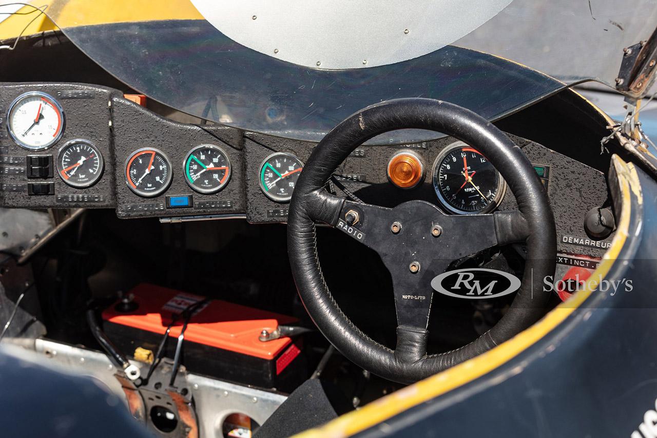 Photo 4 - renault alpine a442b intérieur - Enchères. La réplique de la ...