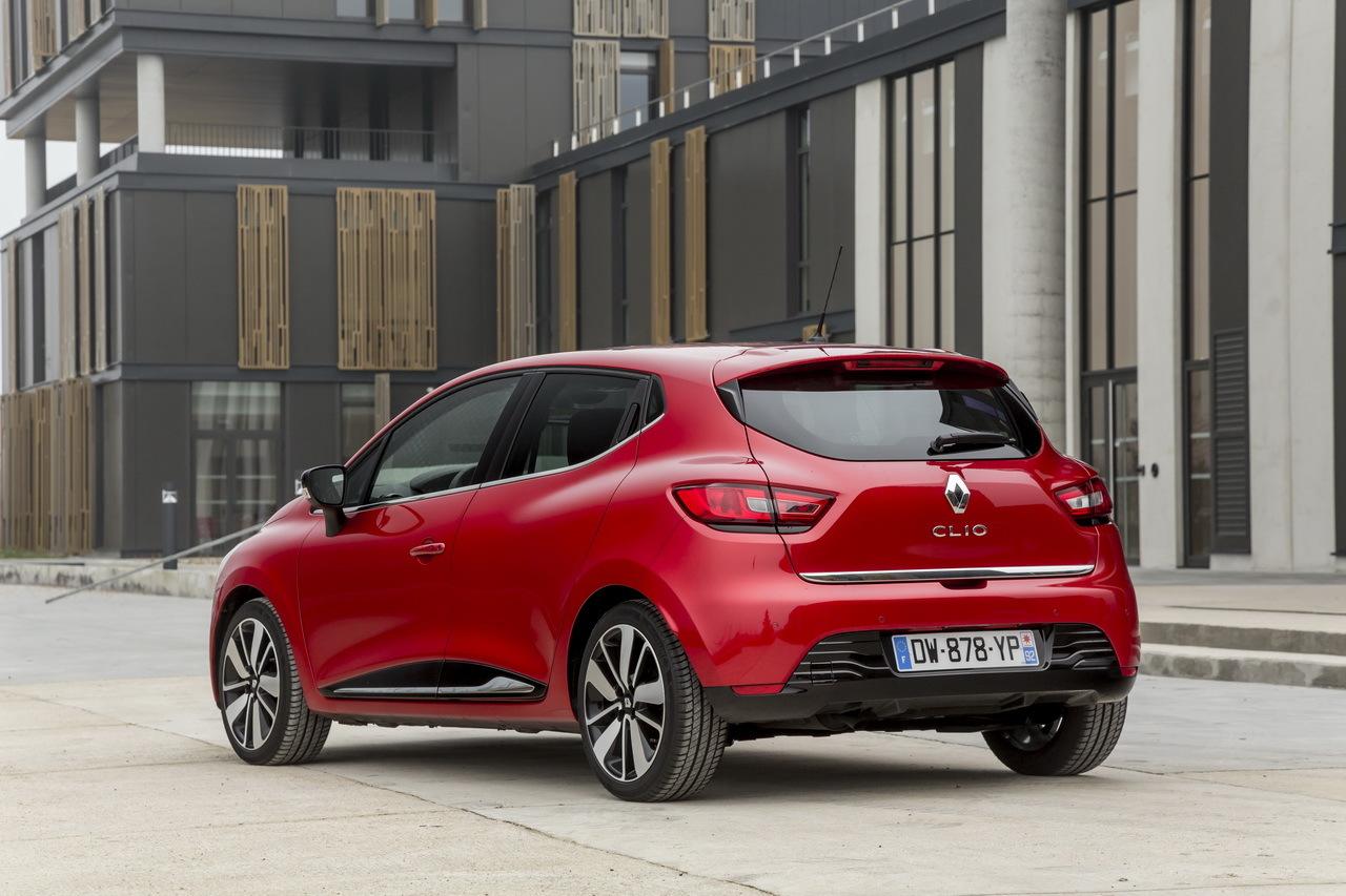 Photo 73 - clio 2016 vue arrière statique - Essai comparatif Renault ...