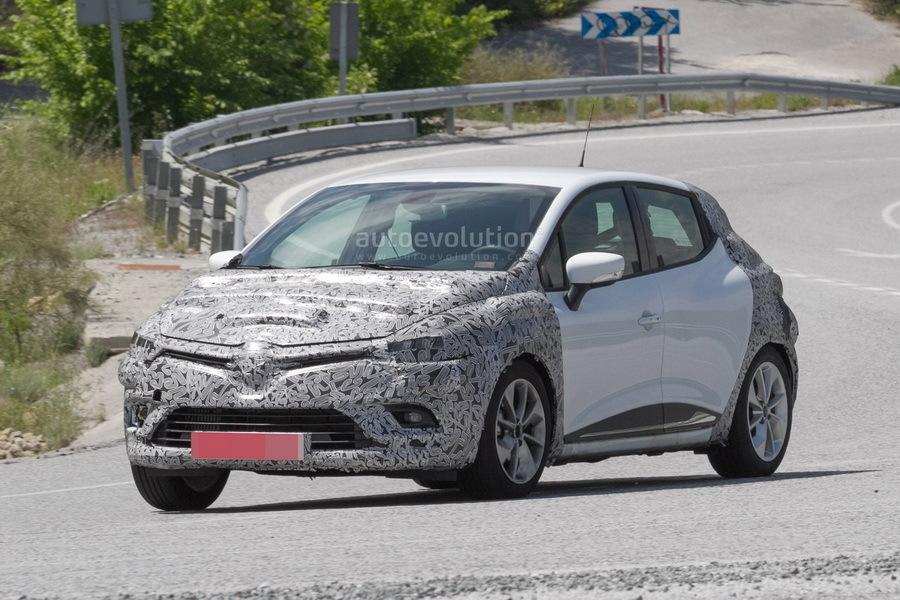 Renault Clio 4 restylée. Photos officieuses de la version 2016