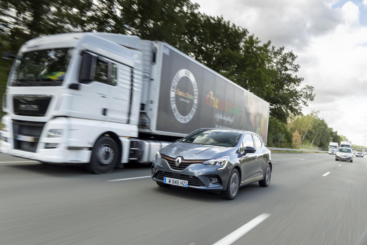 Photo 5 - clio 5 diesel intens au prix de 22 900 € - Essai Renault Clio ...