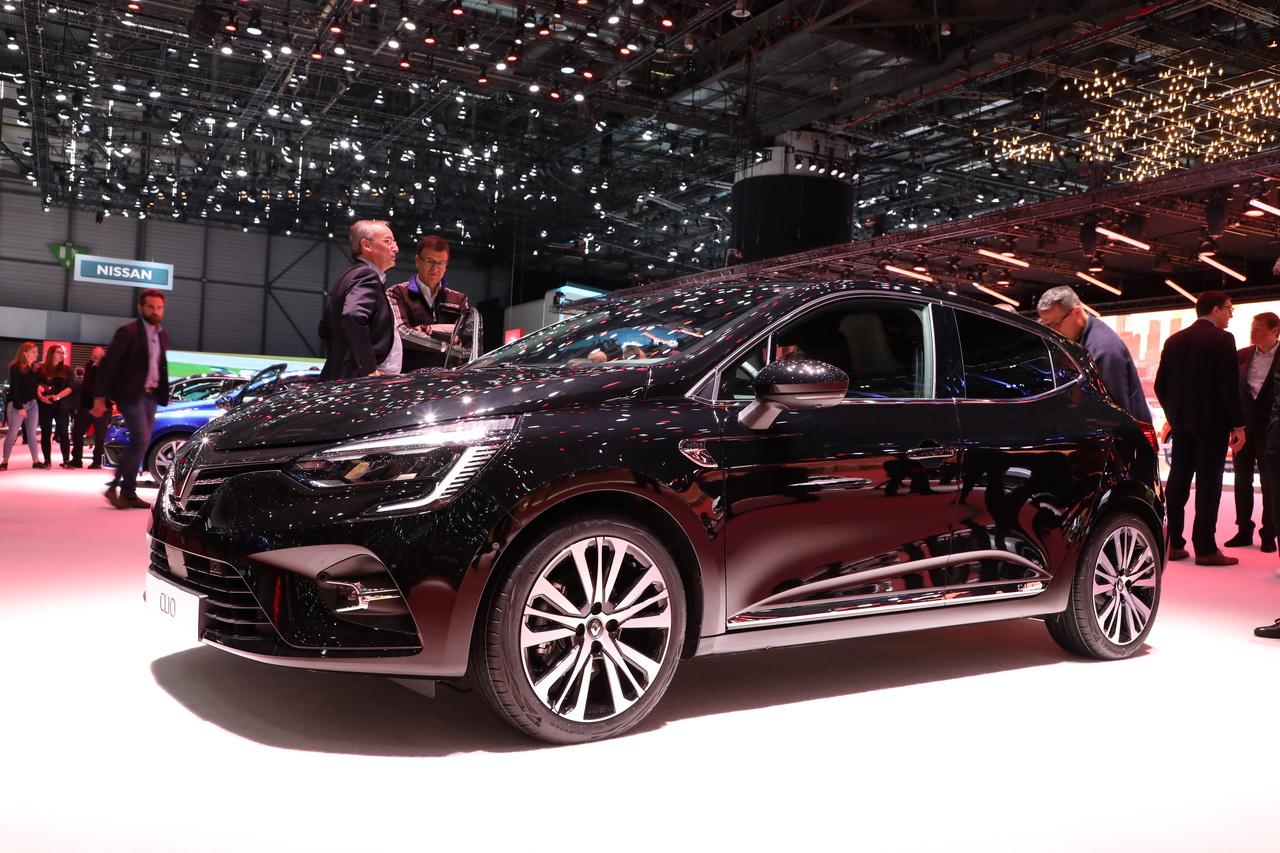 Photo 31 - Renault Clio 5 Initiale Paris prix - Prix Renault Clio 5 ...