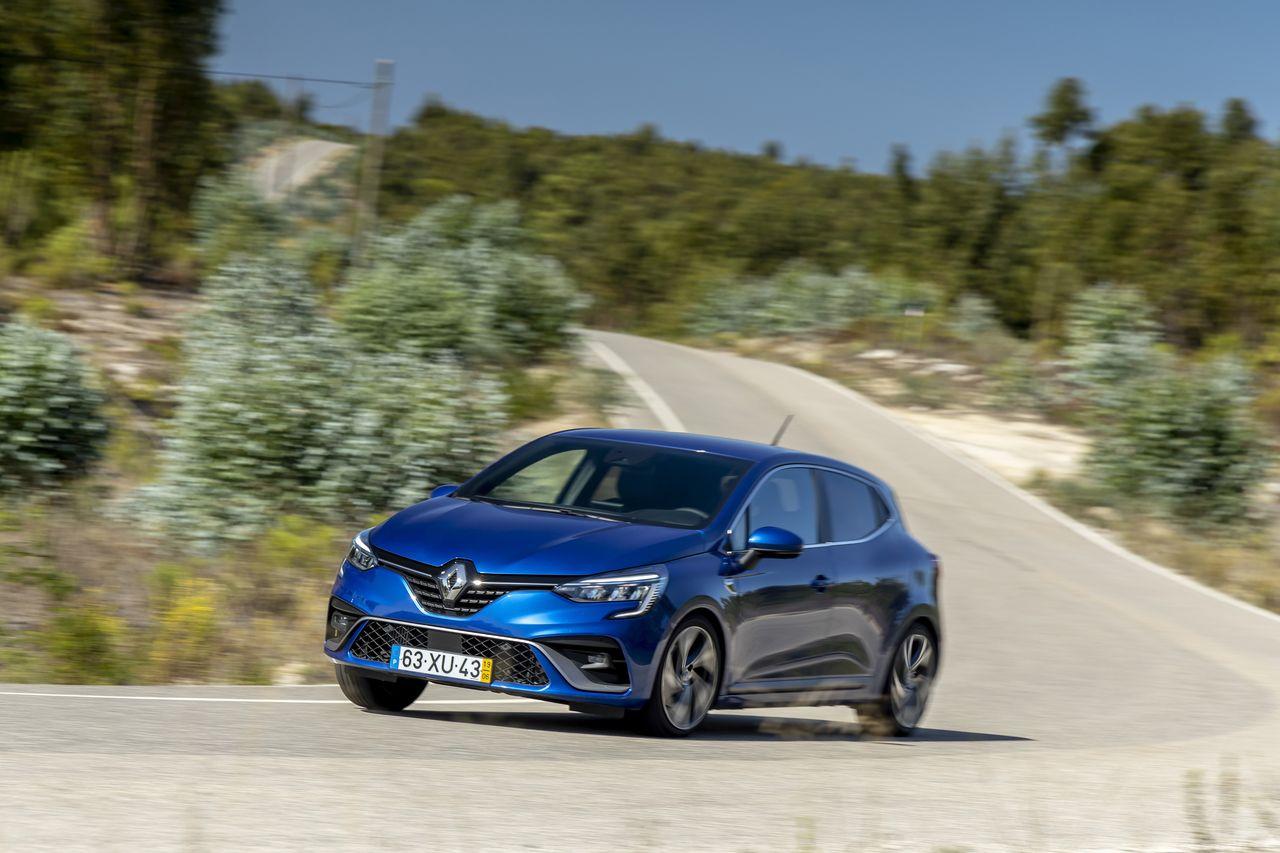 Photo 79 - Renault Clio RS Line bleu action en virages - Essai nouvelle ...
