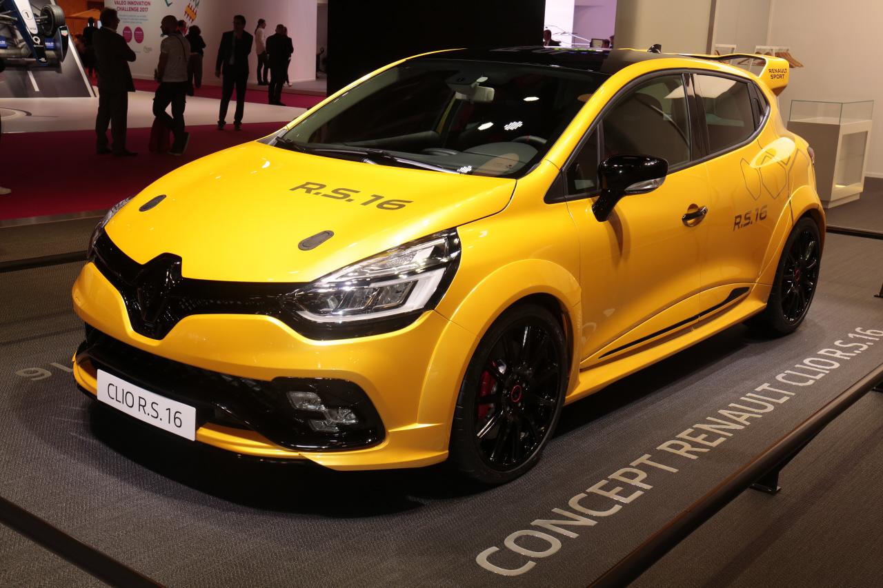 Photo 33 - Renault clio RS 16 - Saga Renault Sport. L'histoire des ...
