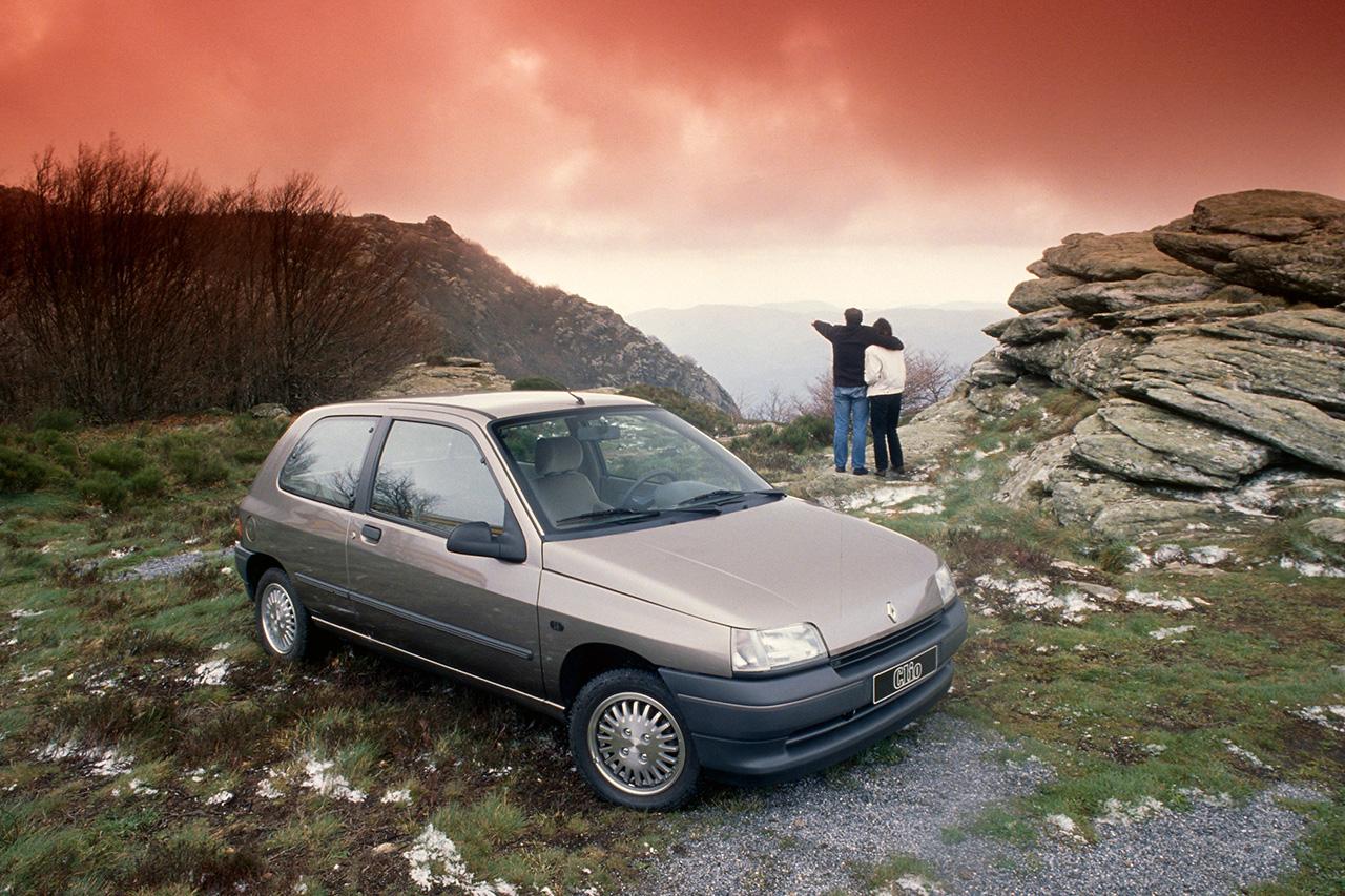 Quand la Renault Clio bousculait le marché en 1990