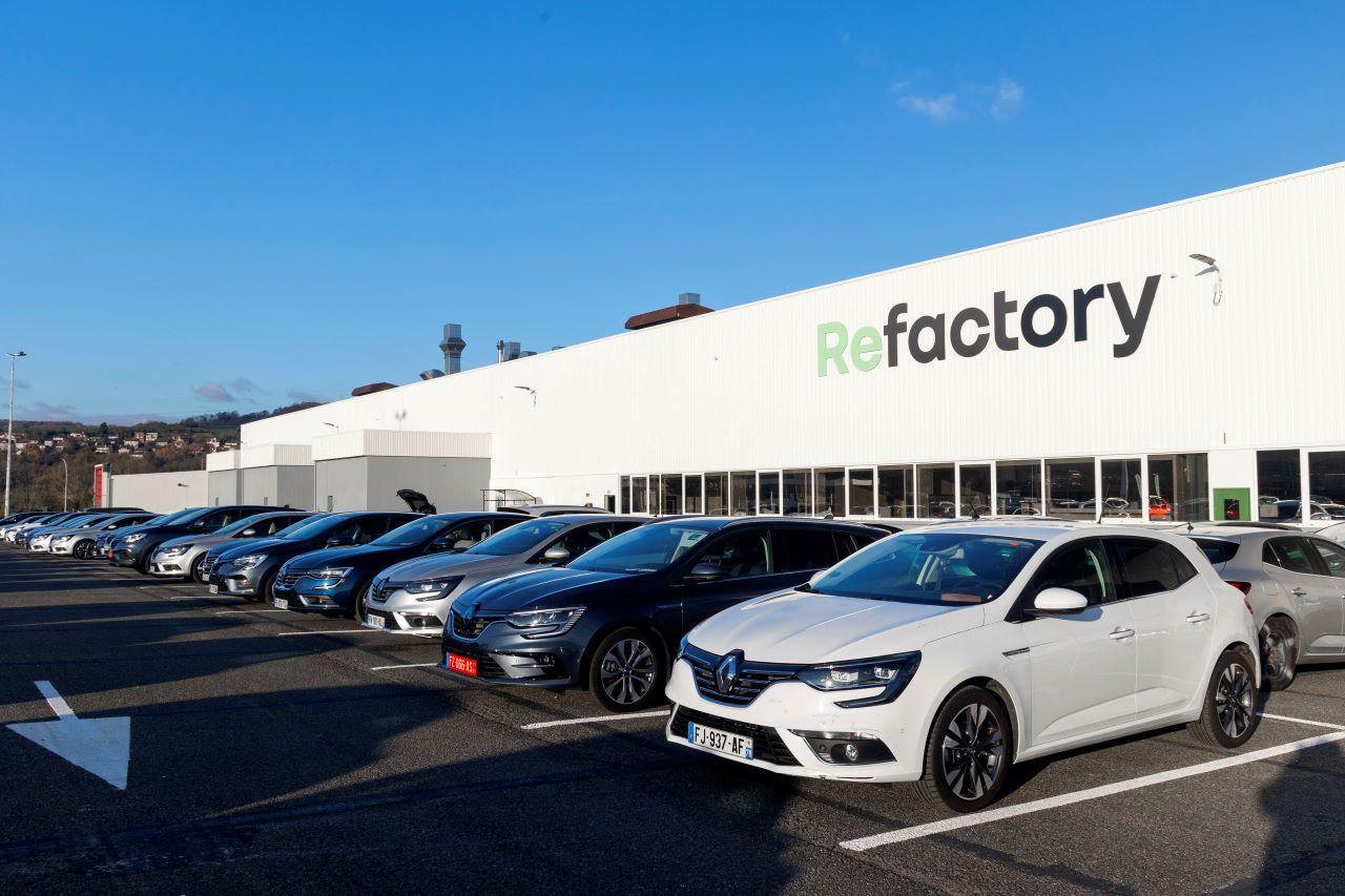Renault Re-Factory. Dans les coulisses de la Factory VO de Flins