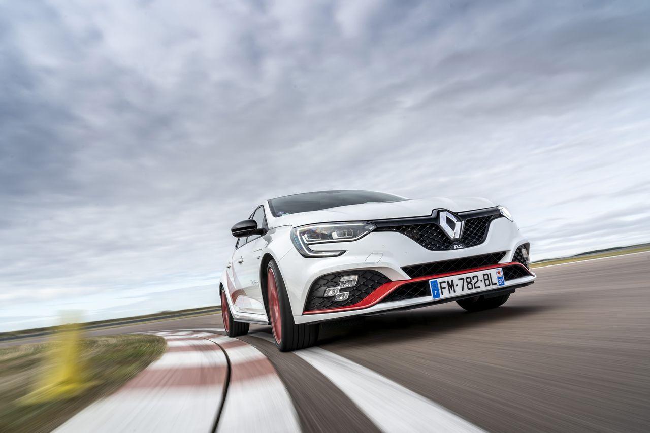 Photo 39 - Civic Type R Limited Edition vs Mégane R.S. Trophy-R : le ...