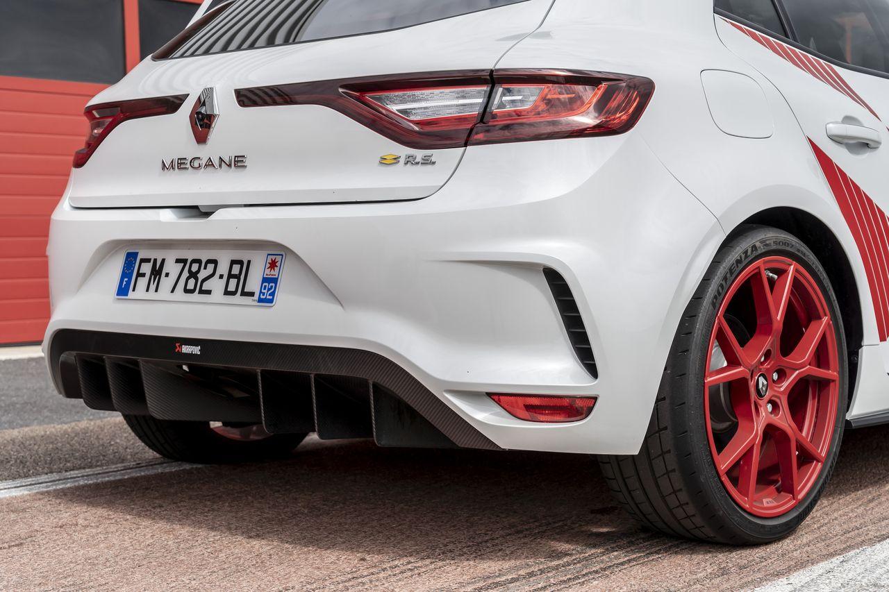 Photo 53 - Civic Type R Limited Edition vs Mégane R.S. Trophy-R : le ...