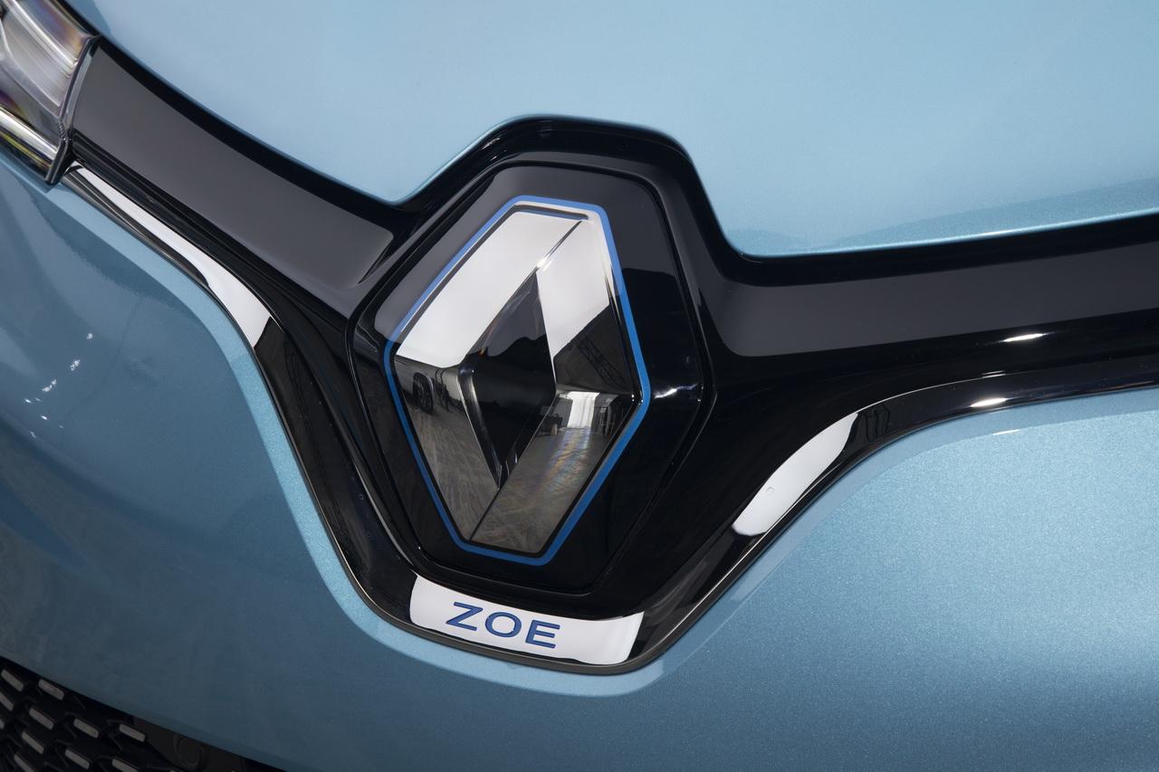Photo 5 - Renault Zoe 2 2019 logo - Renault Zoé (2019). Essai, prix ...