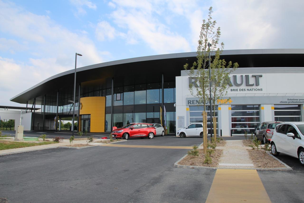 Photo 13 - Renault_Havard - La concession Val d'Europe du groupe Havard ...
