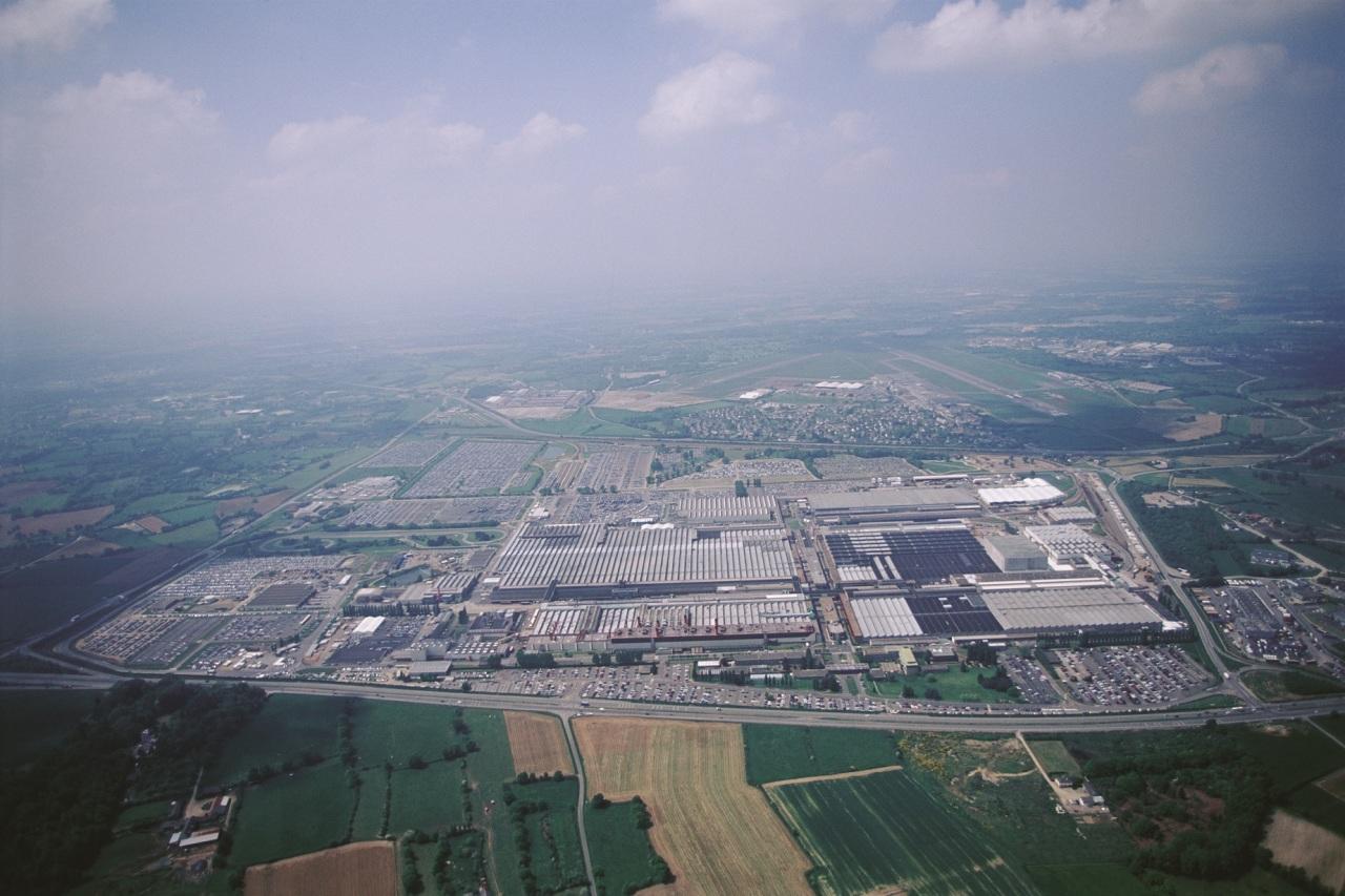 La production d'un SUV assure l'avenir de PSA Rennes