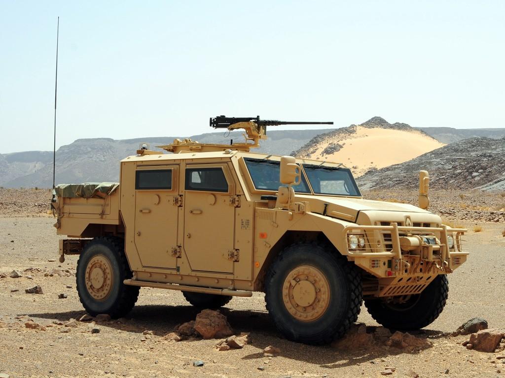 Diaporama et photos - Nombreuses commandes de véhicules militaires à ...