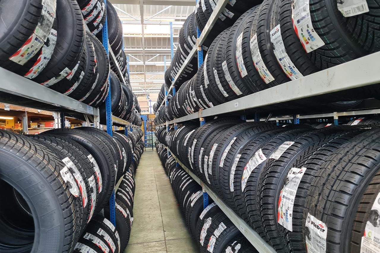 Photo 4 - saga autodistribution - Saga Autodistribution. Un groupement ...