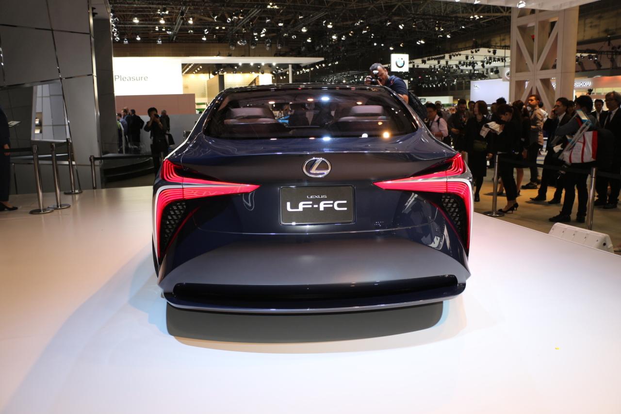 Photo 2 - arriere Lexus LF-FC concept - Lexus LF-FC concept : la future ...