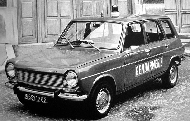 Photo 47 - simca 1100 break gendarmerie - Les voitures de police et de gendarmerie