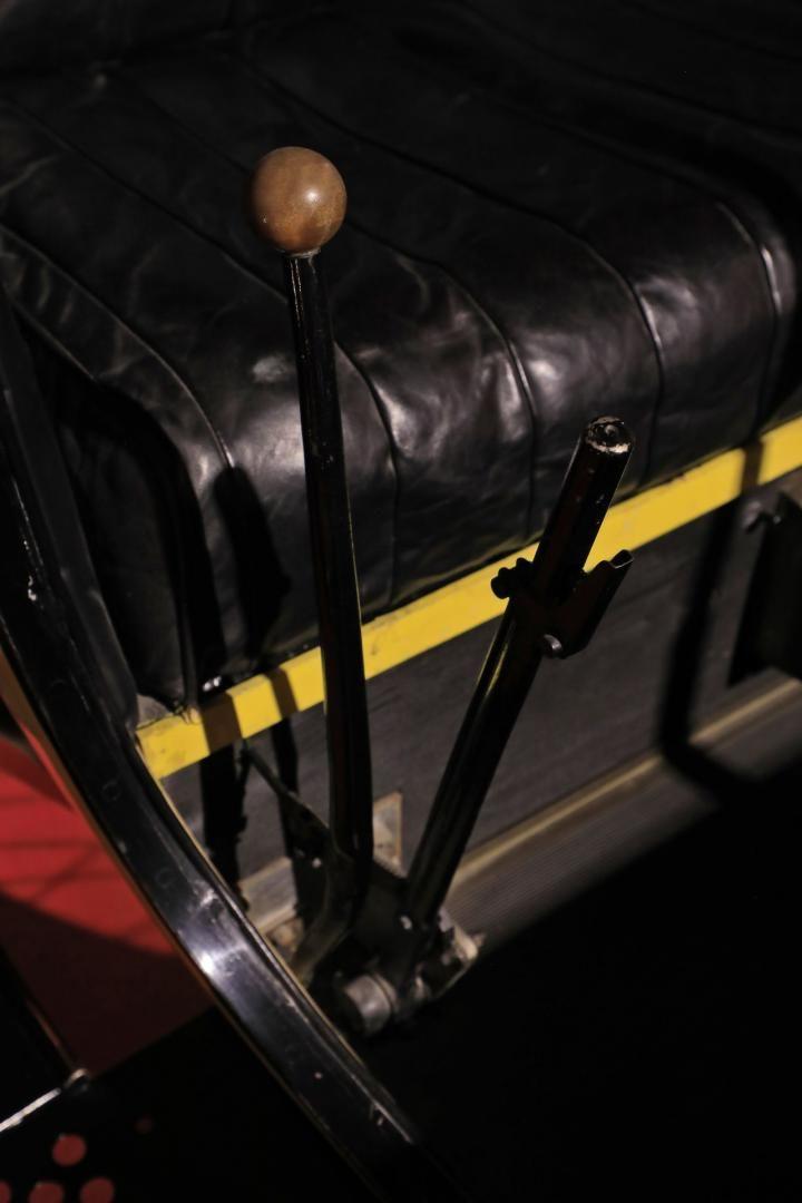 Photo 5 - Bugatti Type 56 - Bugatti Type 56 : la Citroën Ami de Bugatti