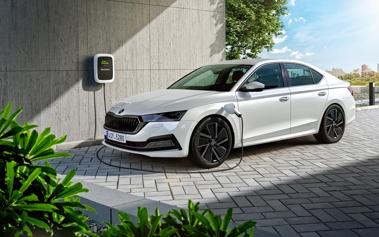 Skoda Octavia 4 (2020) : découvrez la nouvelle familiale en vidéo