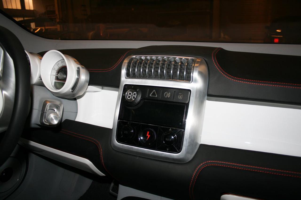 Photo 6 - smart formore intérieur - Smart ForMore : le SUV que Smart n ...