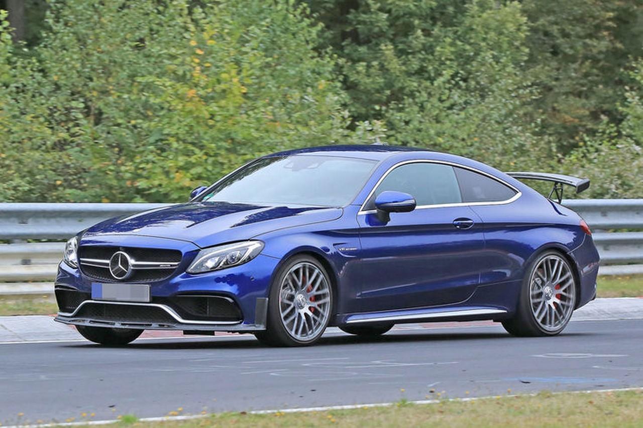 Spyshots. La future Mercedes-AMG C 63 R en photos et en vidéo