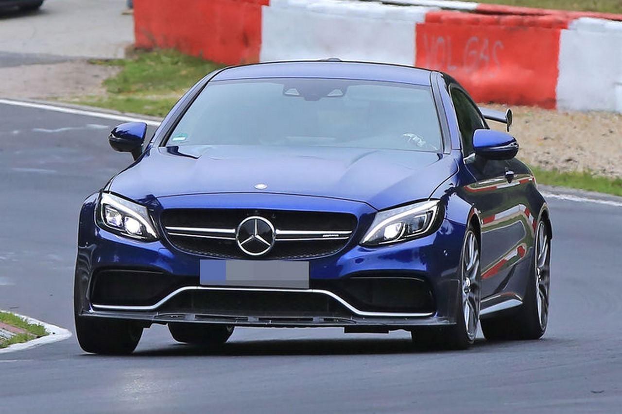 Photo 6 - Spyshots Mercedes-AMG C 63 R - Spyshots. La future Mercedes ...