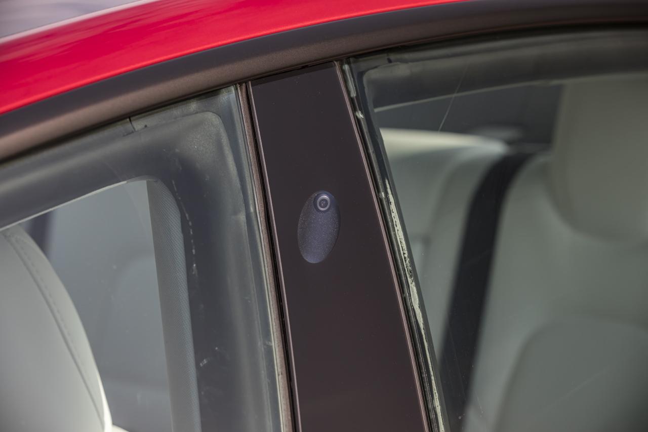 Photo 31 - camera adas Tesla Model 3 - Tesla Model 3 Performance : l ...