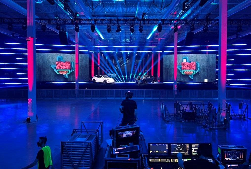 Diaporama et photos - Tesla a officialisé l'ouverture de sa 5e méga ...