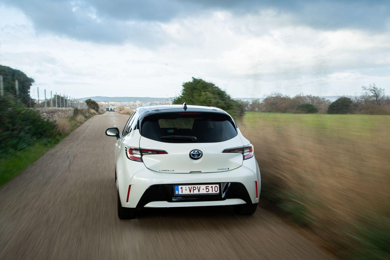 Photo 7 - TOYOTA COROLLA - Prime à la conversion : les hybrides éligibles