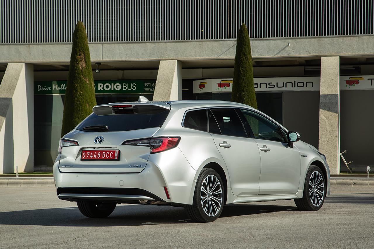 Photo 4 - toyota corolla touring sports - Toyota Corolla (2020 ...