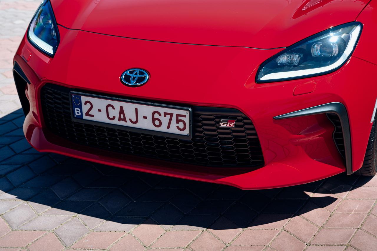 Photo 17 - toyota gr86 calandre - Essai Toyota GR86 (2022) : notre avis ...