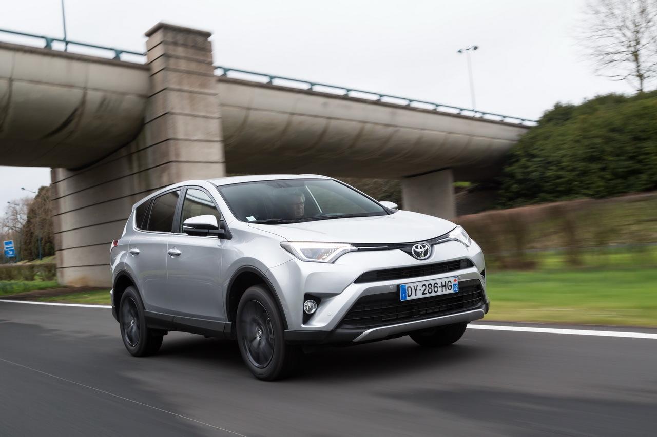 Photo 14 - Essai Toyota RAV4 : diesel ou hybride, lequel choisir en 2016