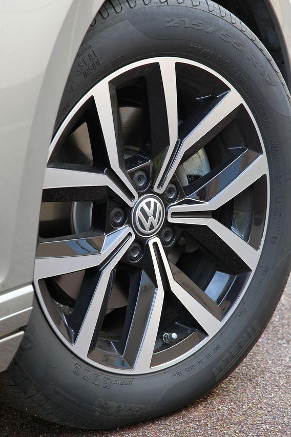 Photo 26 - Test Volkswagen Passat SW TDI 150 : le break de l'année 2015 ...