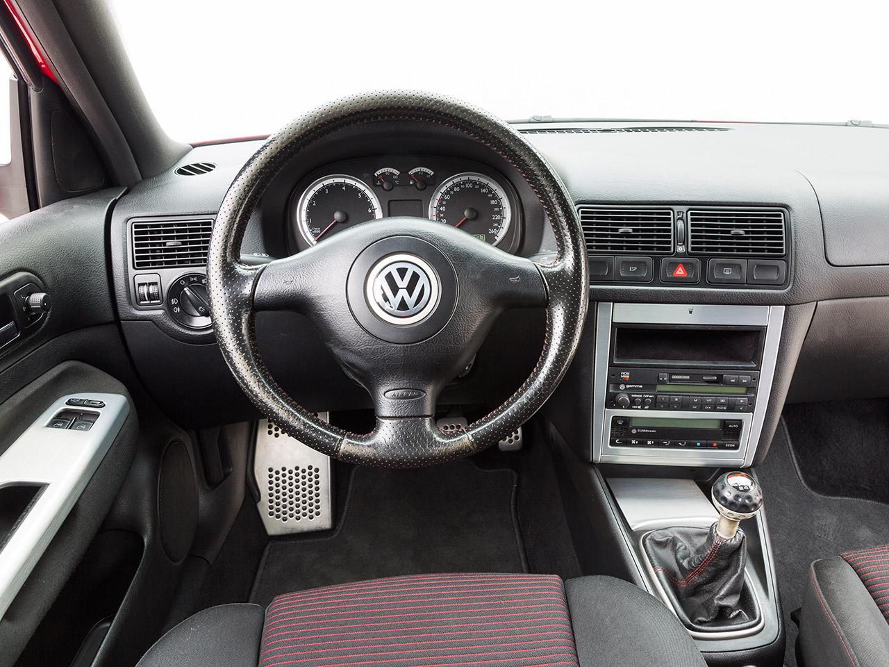 Photo 23 - Golf 4 GTI intérieur - Saga Volkswagen Golf GTI : la plus ...