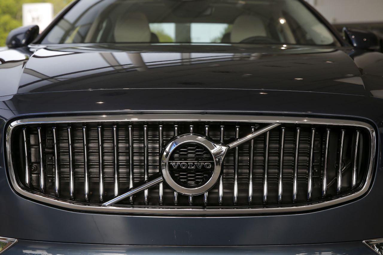 Diaporama et photos - Volvo Cars va supprimer 1 300 emplois en Suède ...