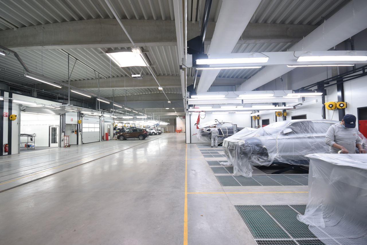 Photo 4 - carrosserie peinture véhicule d'occasion - Occasion. Comment créer une usine de ...